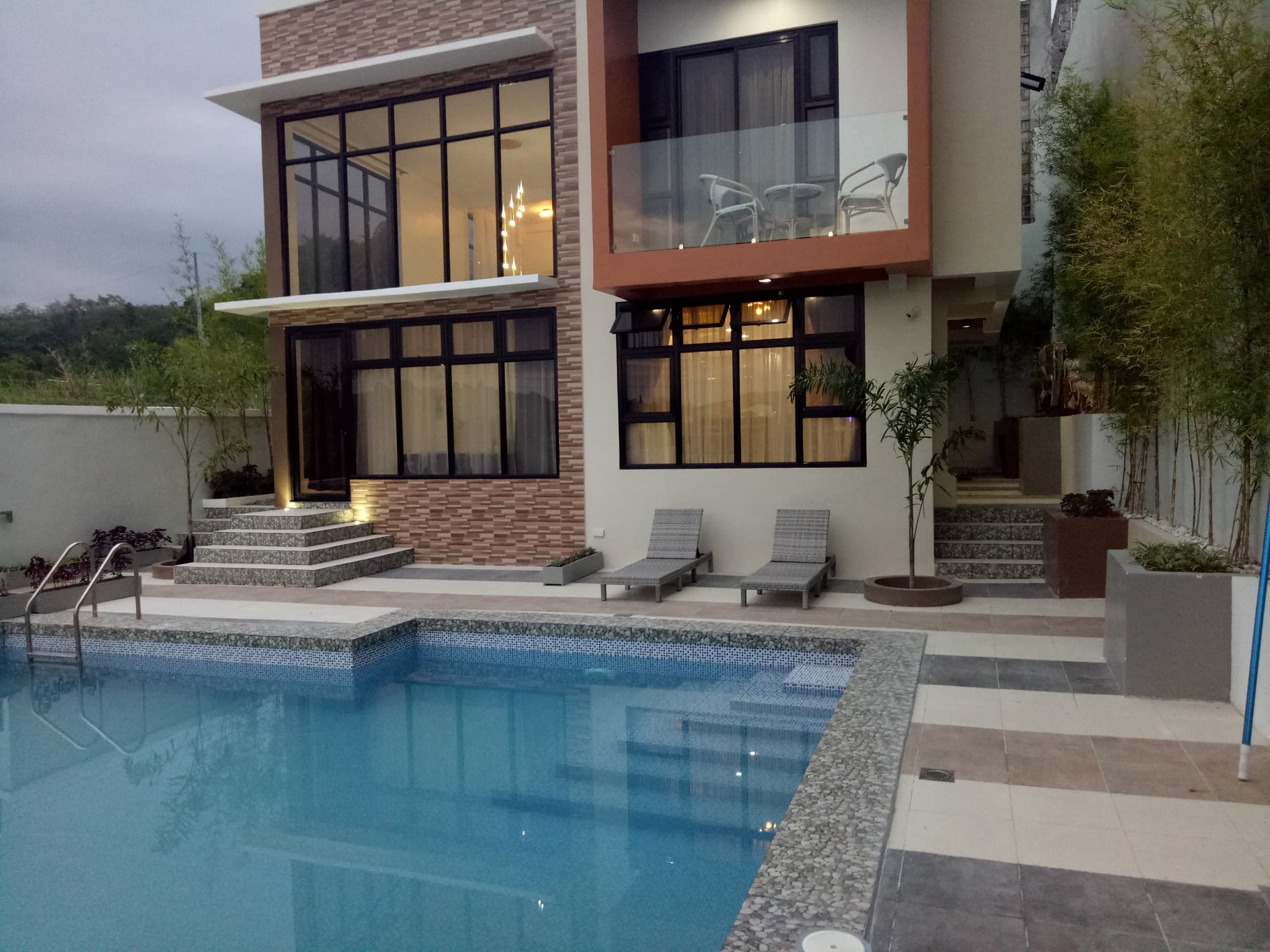 The Resthouse at Eastland Heights Photos – RCDC Property